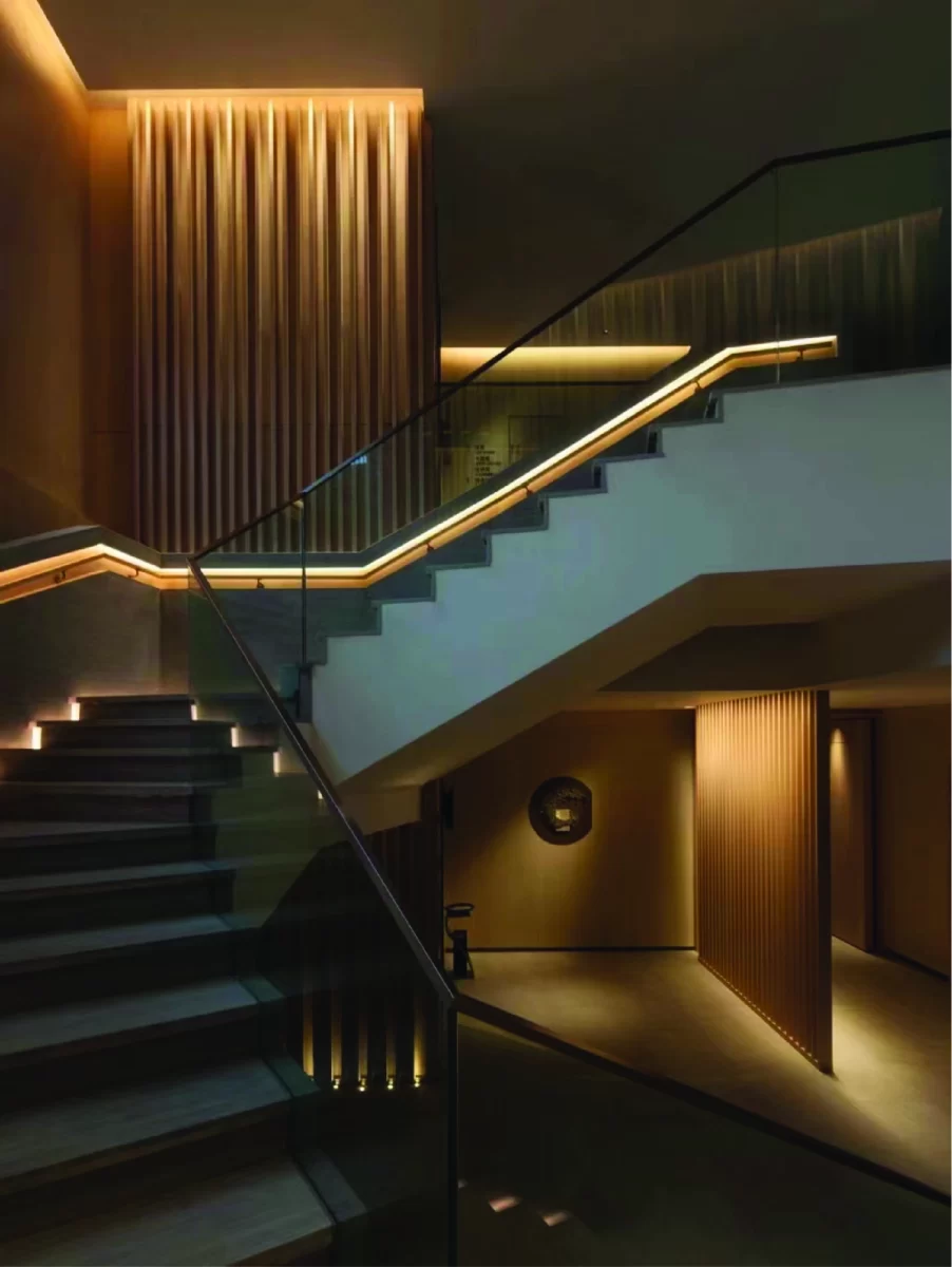 About Us - Mr Bright Lighting